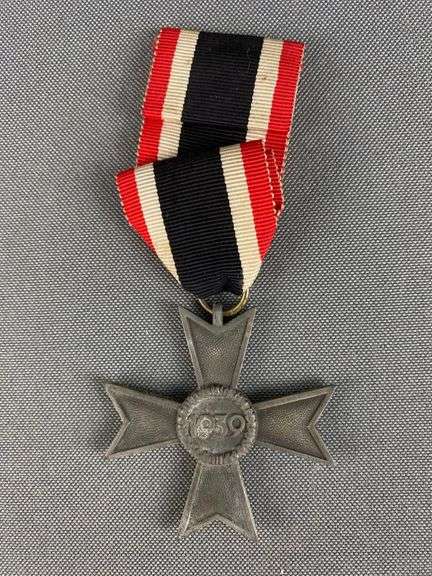 Group of 2 WW2 German Medals - Matthew Bullock Auctioneers