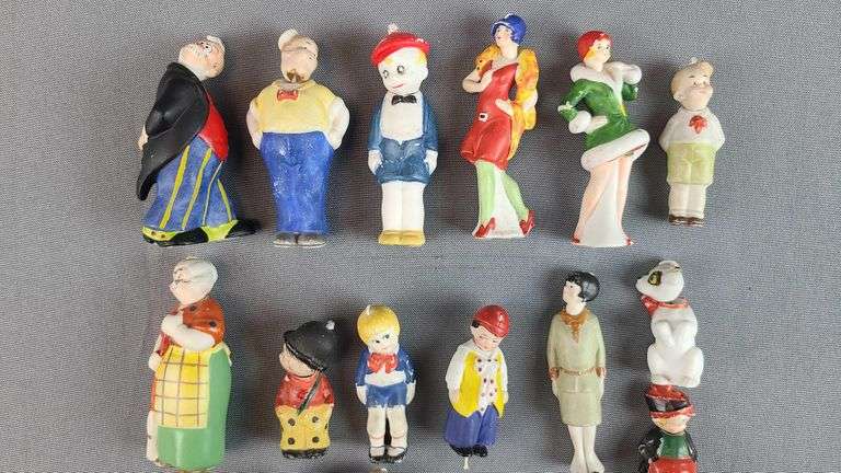 Group of 21 Comic Nodders - Matthew Bullock Auctioneers