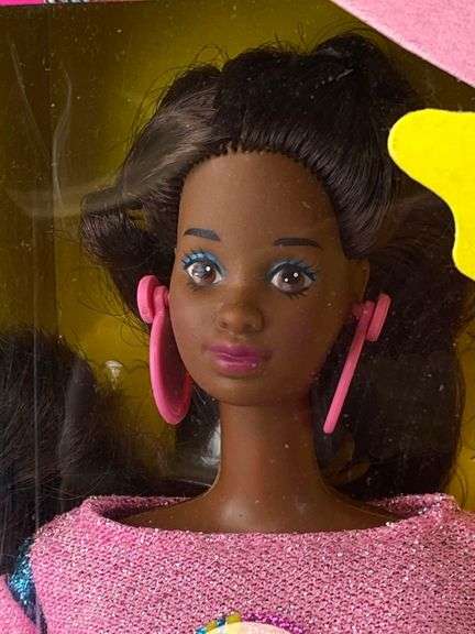 Group of 2 Barbie Funtime Fashion Dolls - Matthew Bullock Auctioneers