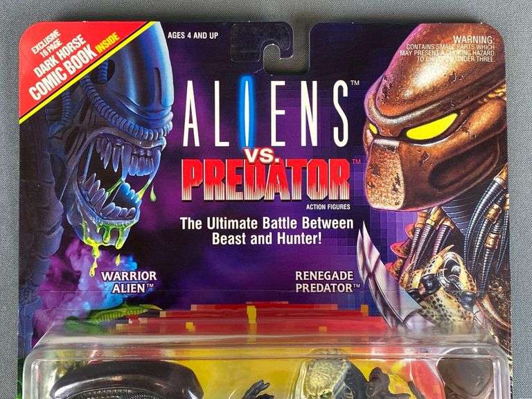 Kenner Aliens Vs Predator Action Figures - Matthew Bullock Auctioneers
