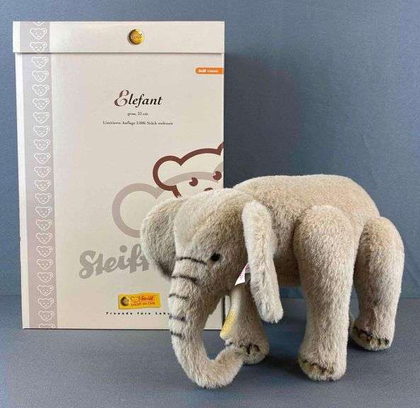 Steiff Limited Edition Elephant - Matthew Bullock Auctioneers