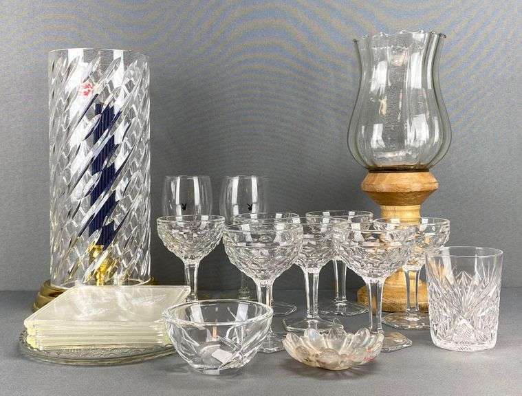 Group of 15+ Assorted Clear Glass Items - Matthew Bullock Auctioneers