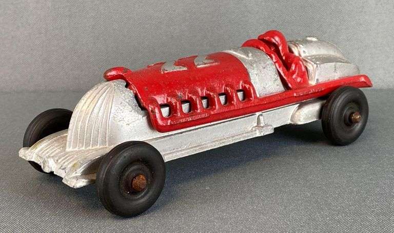 Hubley Open Wheel Racer Die-Cast Vehicle - Matthew Bullock Auctioneers