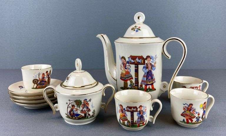 Pre WW2 German Porcelain Tea Set - Matthew Bullock Auctioneers