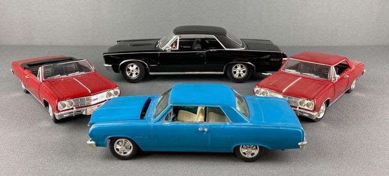 Group of 4 Die Cast Chevrolet Vehicles - Matthew Bullock Auctioneers