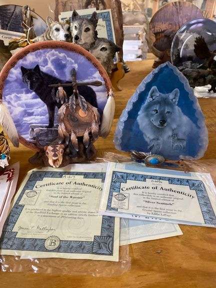 Group of 4 Wolf Collector Items - Matthew Bullock Auctioneers
