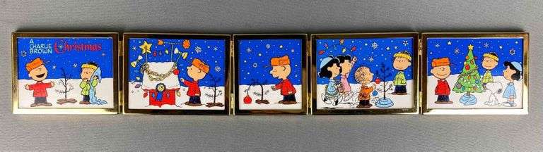 The Danbury Mint The Peanuts Christmas Tiles - Matthew Bullock Auctioneers