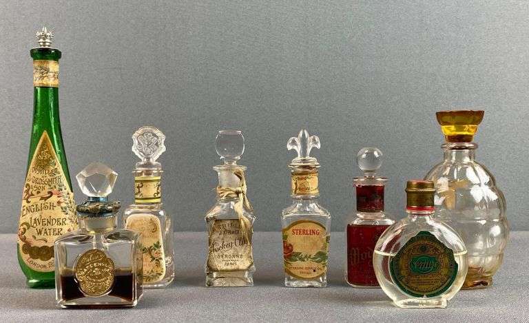 Group of 8 Assorted Vintage Perfume Bottles - Matthew Bullock Auctioneers