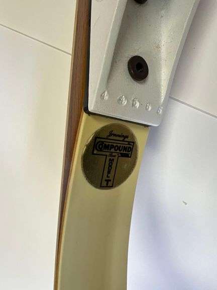 Jennings Model T Left Handed Compound Bow - Matthew Bullock Auctioneers