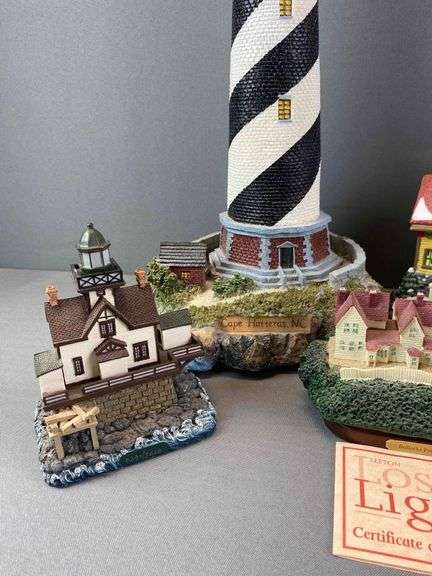Group of 6 Assorted Lighthouse Models - Matthew Bullock Auctioneers