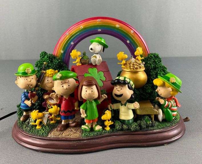 The Danbury Mint Peanuts Luck of the Irish Lighted Display - Matthew ...