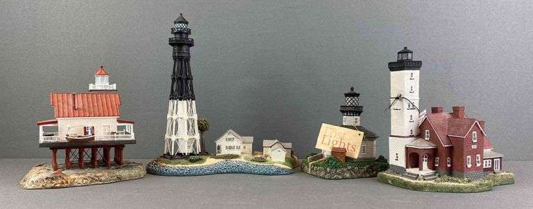 Group of 4 Lighthouse Models - Matthew Bullock Auctioneers
