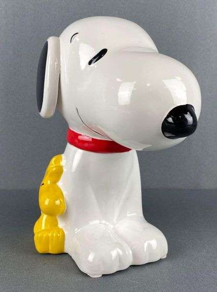 Peanuts Snoopy Bank - Matthew Bullock Auctioneers