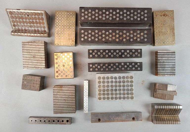 Group of metal blocks - Matthew Bullock Auctioneers