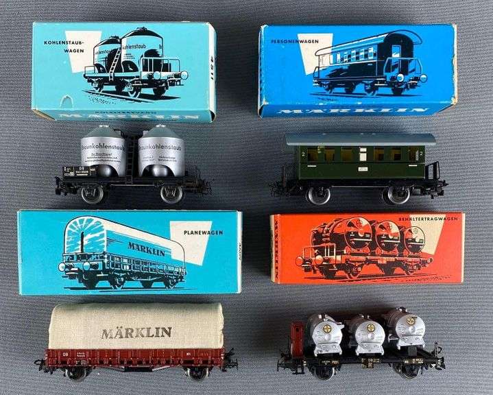 Group of 4 Marklin HO Scale Train Cars - Matthew Bullock Auctioneers