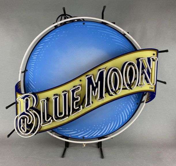 Blue Moon Beer Advertising Light Up Neon Sign - Matthew Bullock Auctioneers