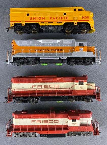 Group of 4 Assorted HO Scale Diesel Locomotives - Matthew Bullock ...