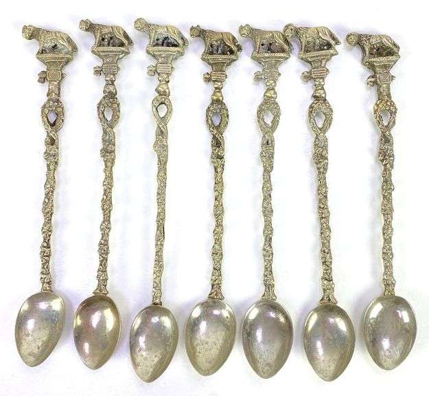 Group of 7 Spoons - Matthew Bullock Auctioneers