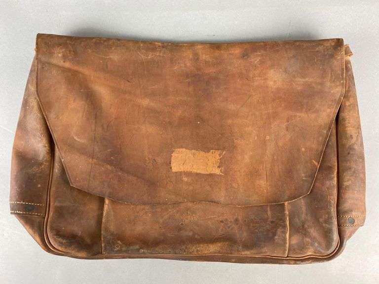 Merit Leather Mail Carrier Bag - Matthew Bullock Auctioneers