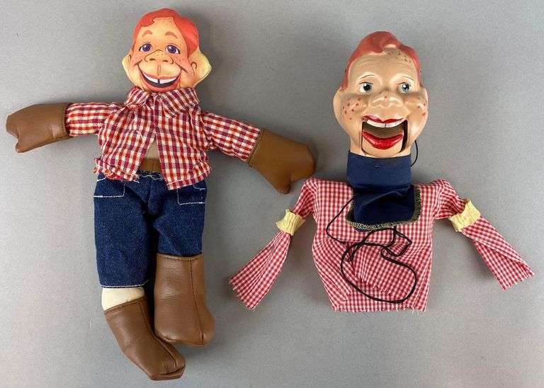 Group of 2 Howdy Doody Doll and Hand Puppet - Matthew Bullock Auctioneers
