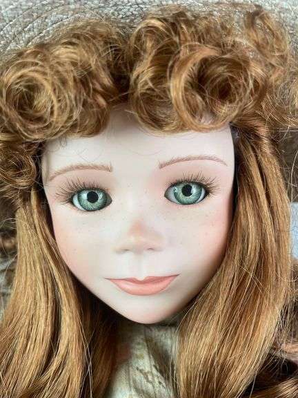 Limited Edition Vlasta Dolls Pat Thompson Cassie and Corky Porcelain ...