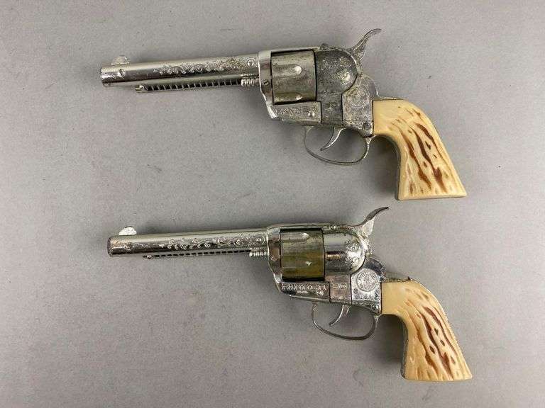 Mattel Fanner 50 Die-Cast Cap Guns with Leather Holster - Matthew ...