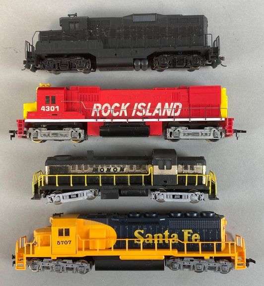 Group of 4 HO Scale Diesel Locomotives - Matthew Bullock Auctioneers