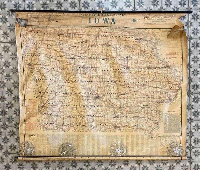1930 Latest Official Survey Map of Iowa - Matthew Bullock Auctioneers