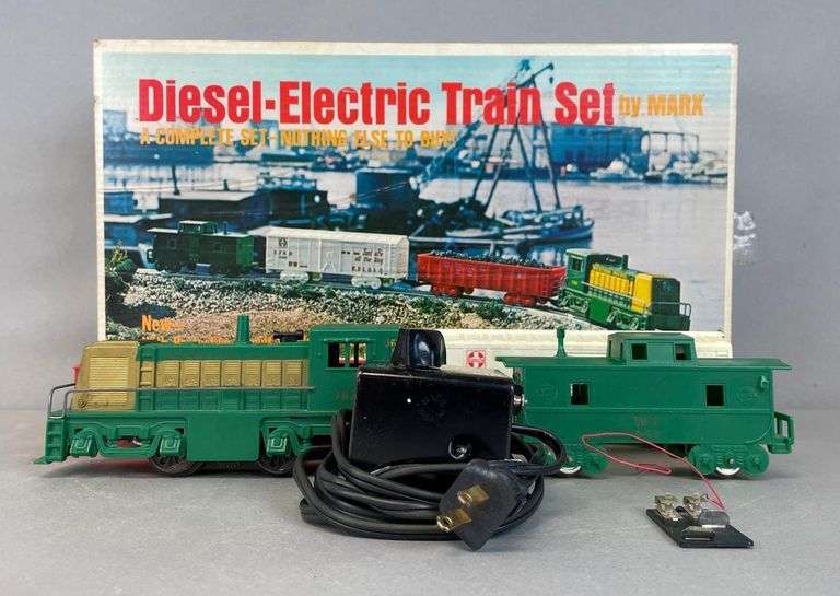 Marx Diesel-Electric Train Set - Matthew Bullock Auctioneers