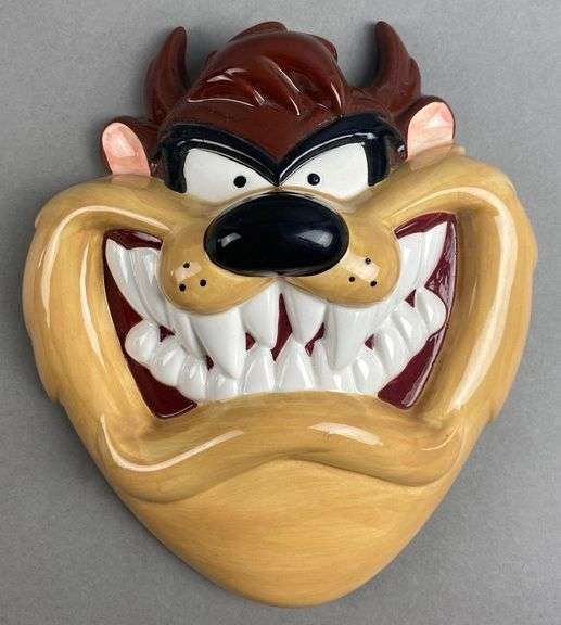 Taz the Tasmanian Tiger Porcelain Wall Mask - Matthew Bullock Auctioneers