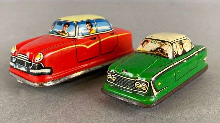 Group of 2 Tin Litho Wind Up Cars - Matthew Bullock Auctioneers