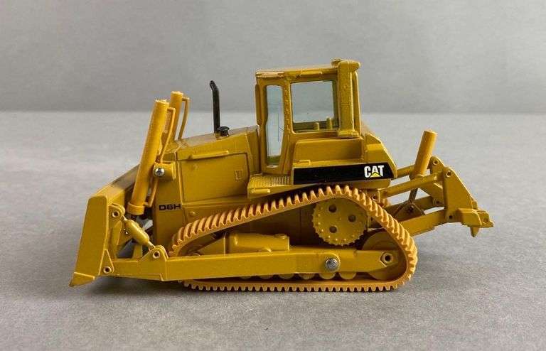 Conrad Caterpillar Model 2851 D6H Track Type Tractor - Matthew Bullock ...