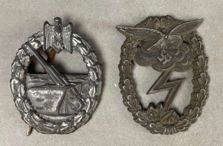 Group of 2 WW2 German Badges - Matthew Bullock Auctioneers