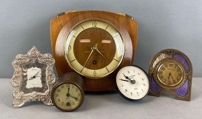 Group of 5 Assorted Clocks - Matthew Bullock Auctioneers