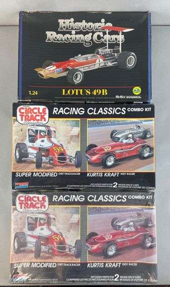 Group of 3 Racing Car Model Kits - Matthew Bullock Auctioneers