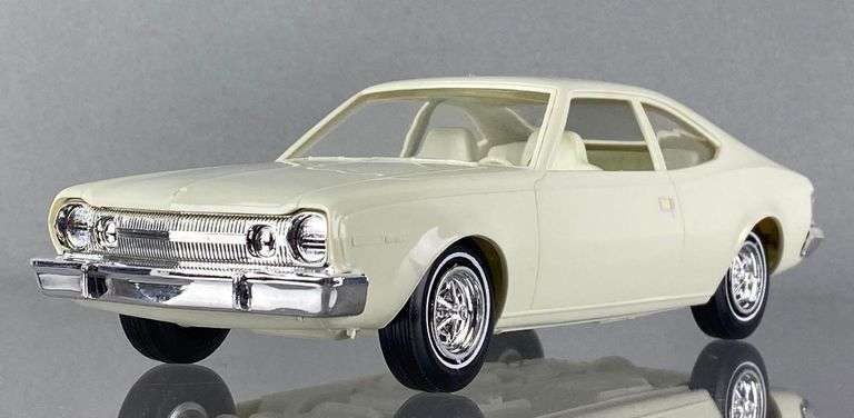 Johan Models 1974 Hornet Dealership Promo Car - Matthew Bullock Auctioneers