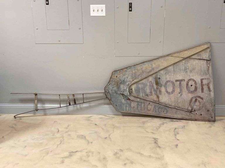 Chicago The Aermotor Windmill Tail - Matthew Bullock Auctioneers