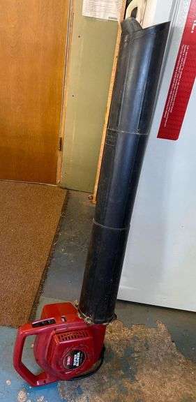 TORO Super Blower Yard VAC - Matthew Bullock Auctioneers