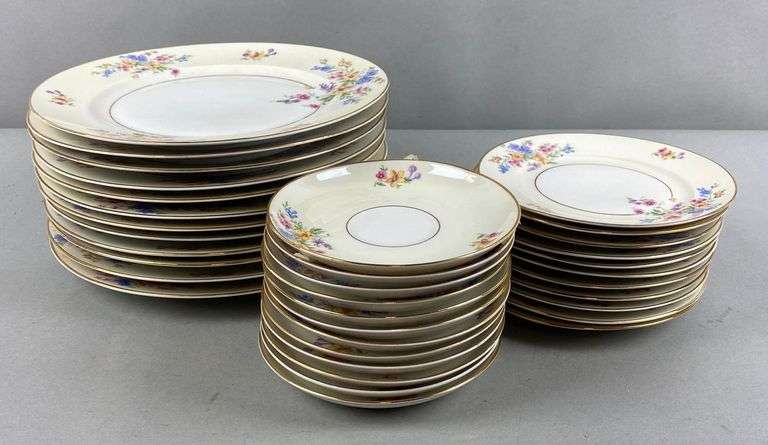 Group of 30+ H and Co. Heinrich Porcelain Plates - Matthew Bullock ...