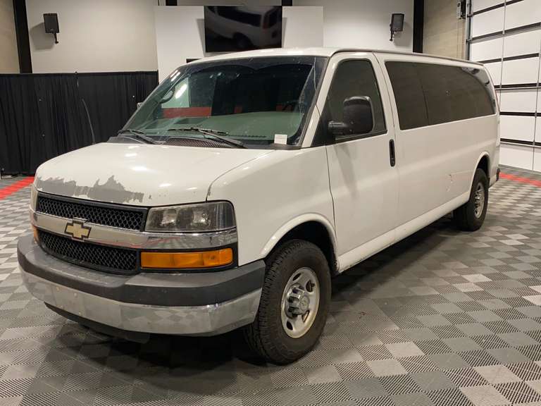 2008 Chevrolet Express 3500 LS - Trucks & Auto Auctions