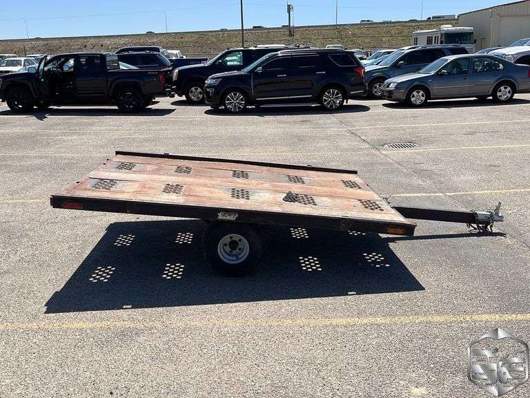 Snowco Trailer - Trucks & Auto Auctions