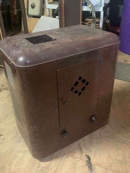 Old Kerosene heater -works - McNatt Real Estate