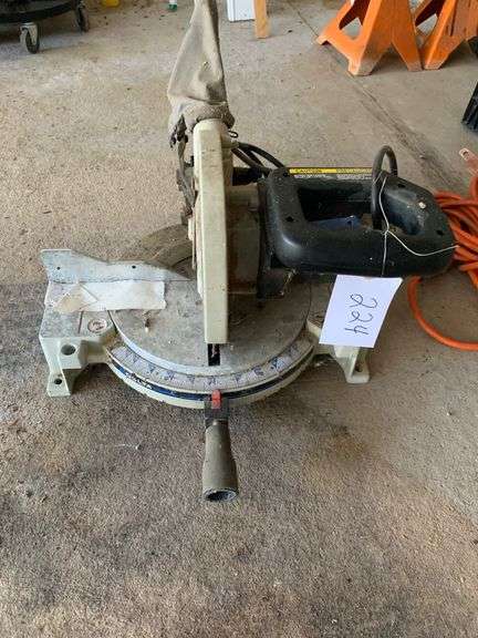 10" Delta Shopmaster compound mitre saw - McNatt Real Estate