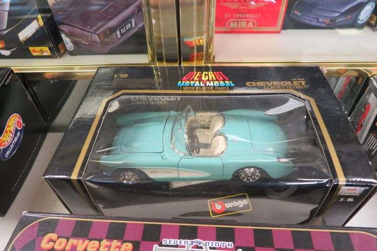 THREE NEW IN THE BOX SCALE CORVETTES SEE PHOTOS FOR YEAR AND MODEL ...