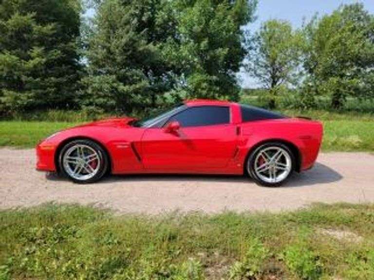 2006 CHEVROLET CORVETTE ZO6 HARDTOP - McPherson Auction & Realty