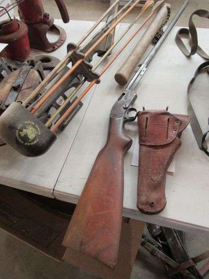 Wall Hanger Tremier 22 Short Long And LR Non Shooter, W/ Leather Pistol ...