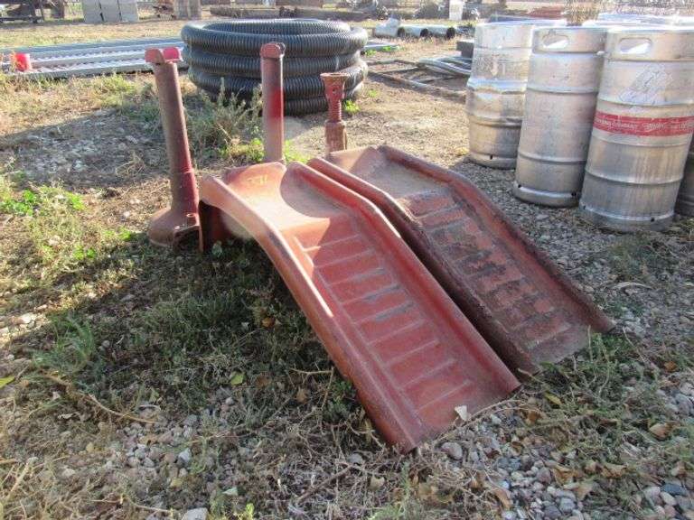 Jack Stands Vs Car Ramps at Karen Medina blog