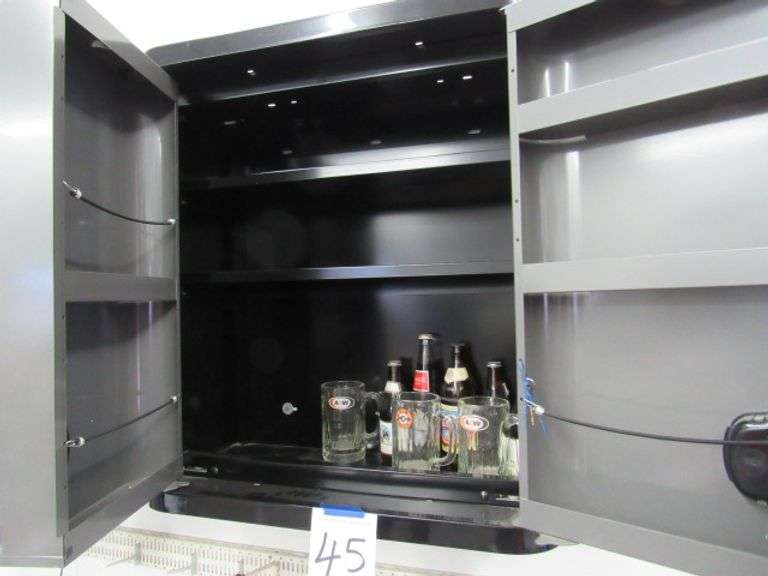 CRAFTSMAN WALL HANGING STORAGE CABINET 28"X 31" AND 12" DEEP ...