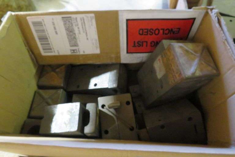 4 BOXES OF CADWELD MOLDS AND PRESSES - McPherson Auction & Realty