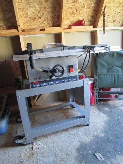 RYOBI 10" PRECISION BENCHTOP TABLE SAW ON STAND - LOOKS LIKE NEW, VERY ...